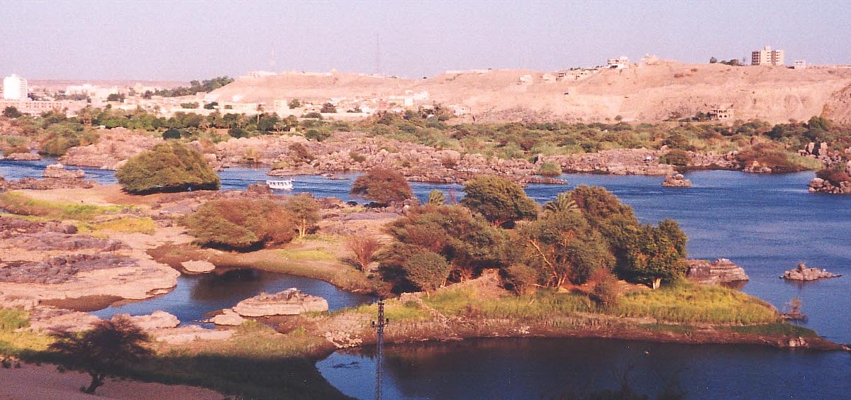 From Egypt With Love: Panorama, The Nile at the First Cataract in Aswan