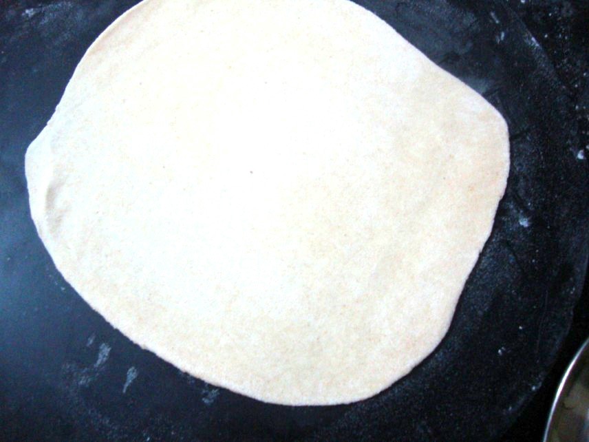 Potato Peas Mini Samosa | How to make Mini Samosas | Step By Step ...