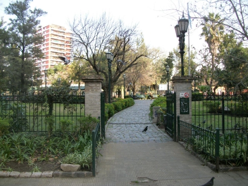 Tirando al Medio: Belgrano R ¿De nuevo el Shopping en la estación?