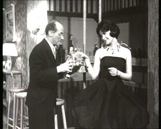 GREEK CINEMA: 76. ΤΟ ΚΟΡΟΙΔΑΚΙ ΤΗΣ ΔΕΣΠΟΙΝΙΔΟΣ