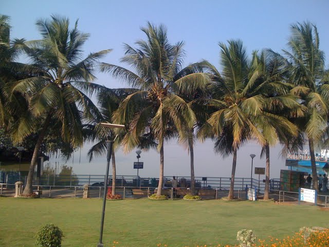 Teja's Fulbright: Tank Bund Trip