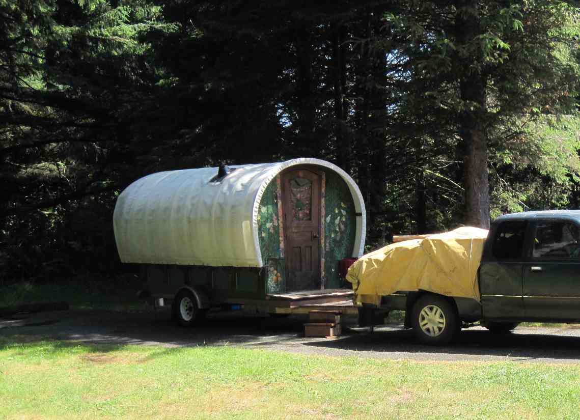 Becky, Donnie and Maddy on the Road: The Oregon Coast Camping Experience...