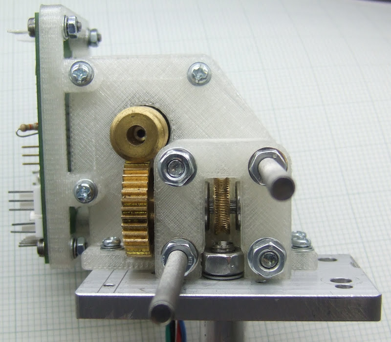 HydraRaptor: Worm drive