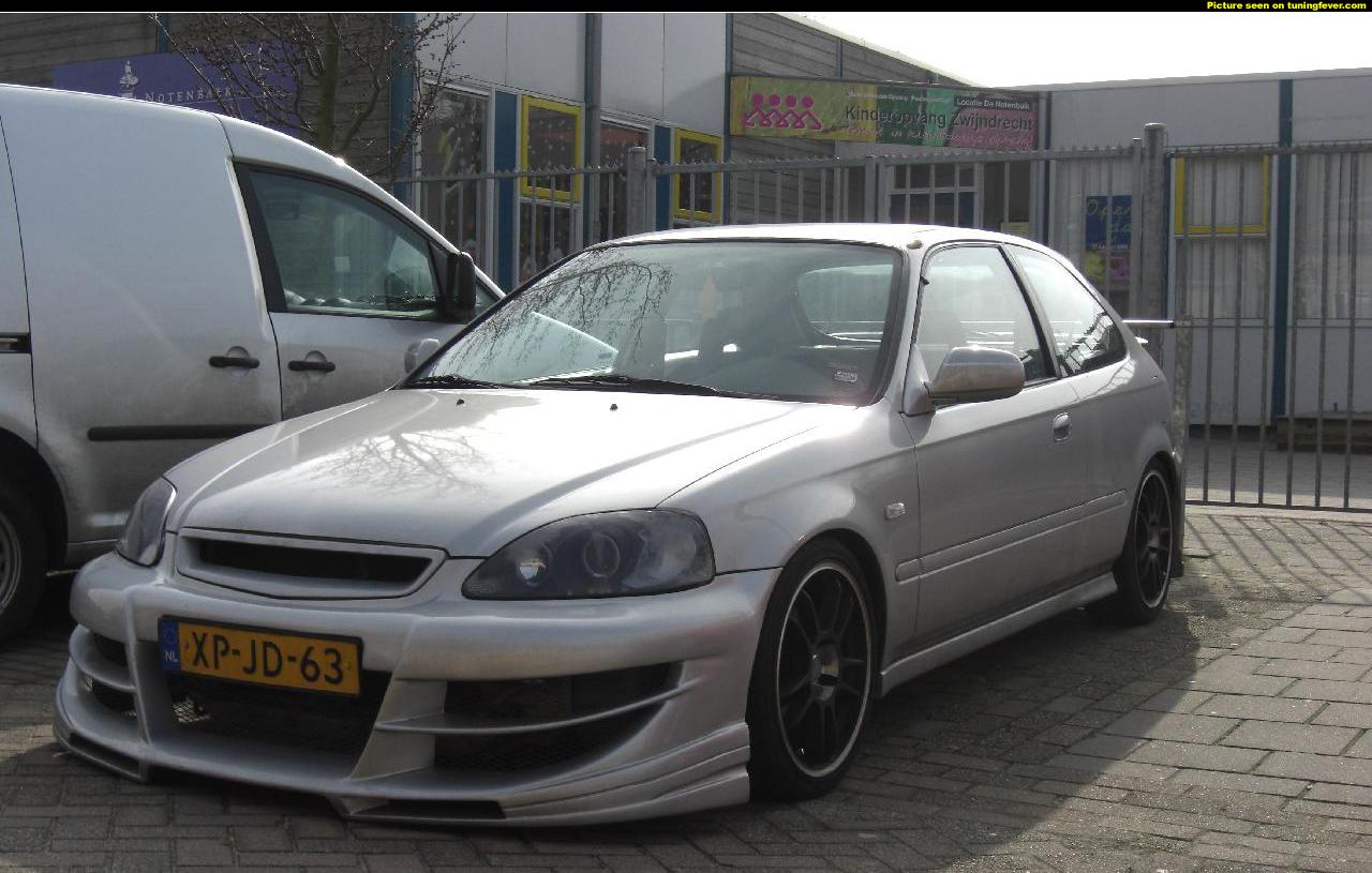 HONDA CIVIC TUNADO: Veja fotos