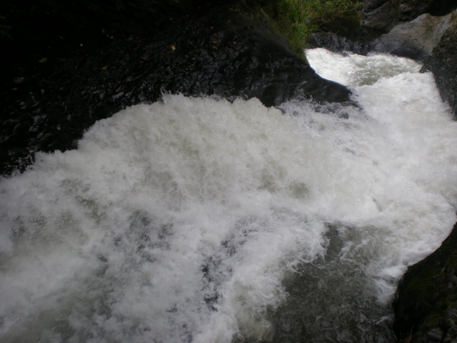 EGCREEKIN: Rio Jalacingo ¨Bukaki Slide¨