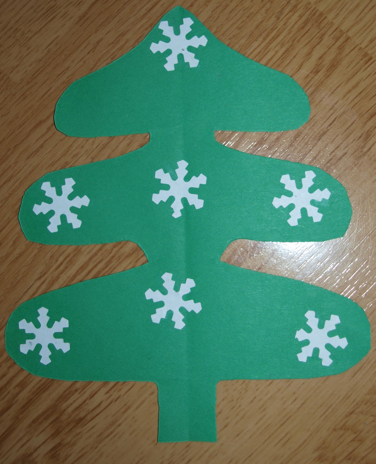 Väikesed meisterdajad: Kuusk.