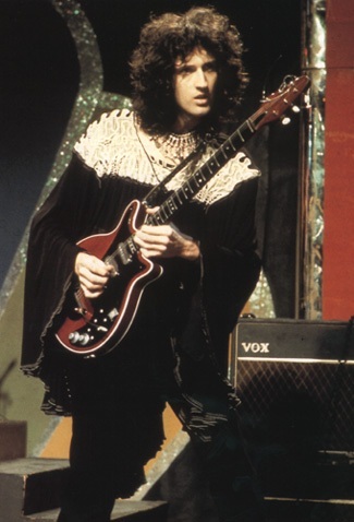 Dazzling Horse: Brian May - Coolest Nerd Ever! - Nerd Blog