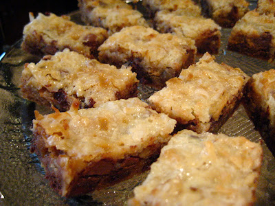 Carly's Kitchen: Cousins Cookie Exchange: Lucious Layer Bars...mmmmm....