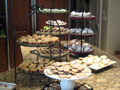 Carly's Kitchen: Cousins Cookie Exchange: Lucious Layer Bars...mmmmm....