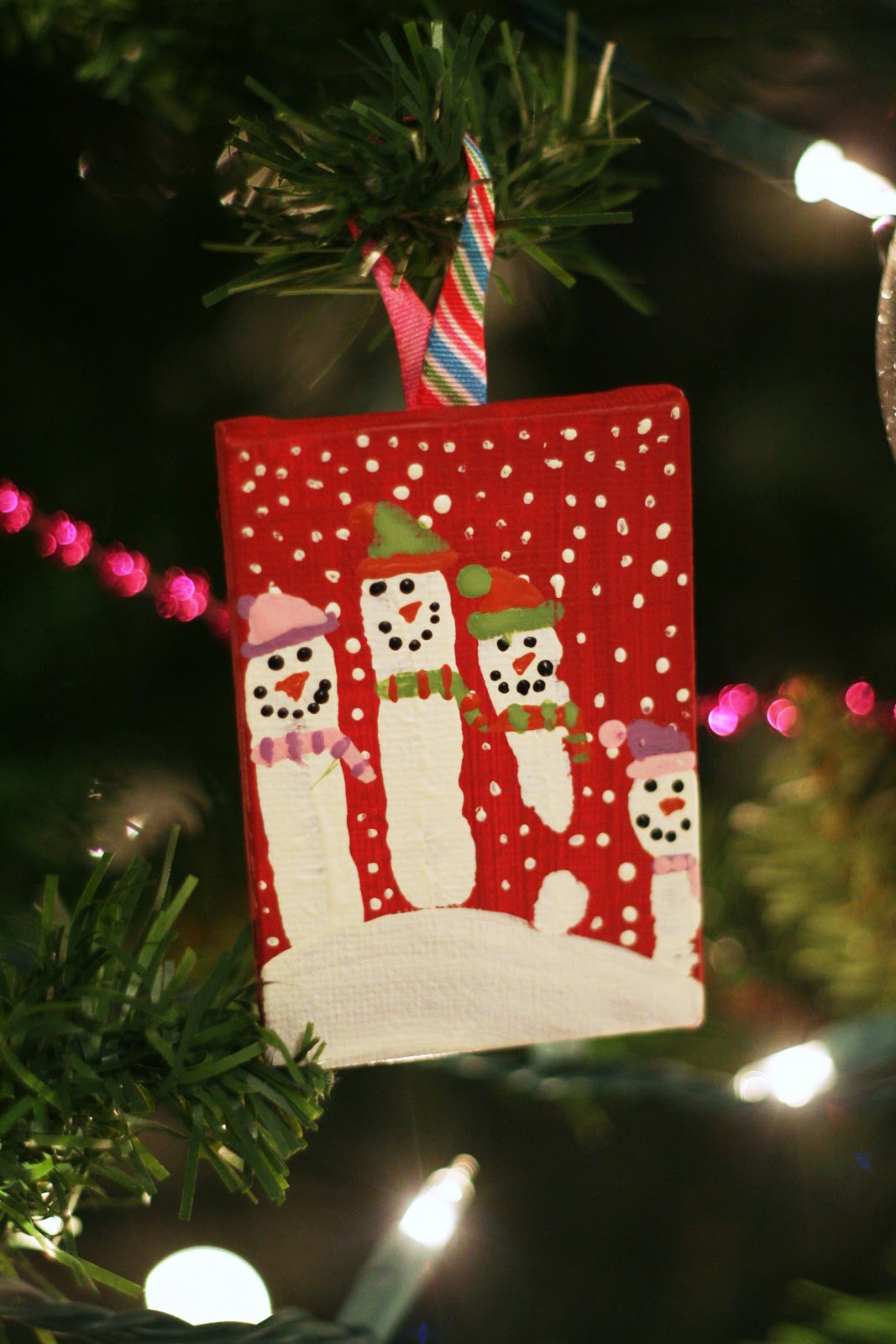 Amanda's Parties To Go: Snowman Handprint Ornaments