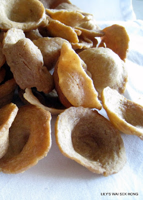 Lily's Wai Sek Hong: Yee Chai Paeng/Ear Biscuit