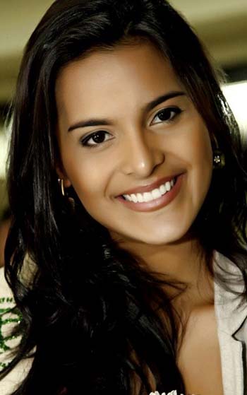 MISSES DO UNIVERSO: Miss Earth 2009 - Larissa Ramos