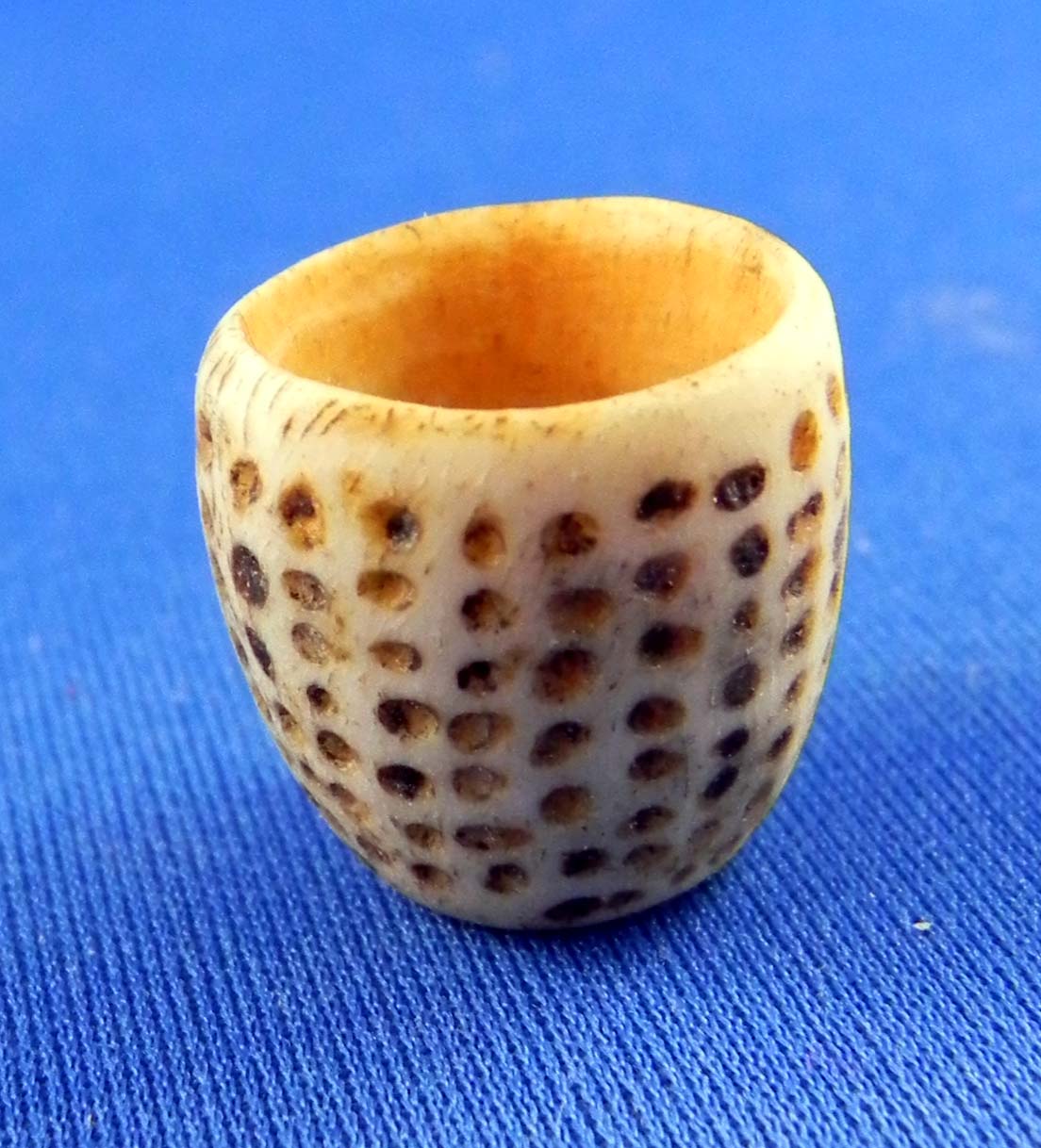 Elfshot: Bone Thimble and Antler Netting Shuttle