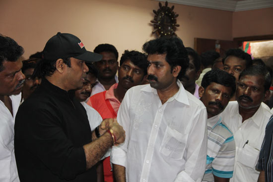 Celebs Pays Last Respects to SS Chandran