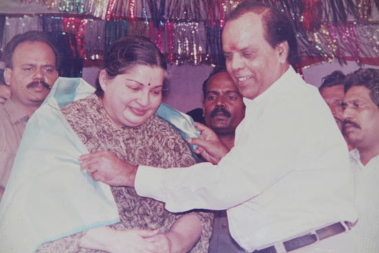 Celebs Pays Last Respects to SS Chandran