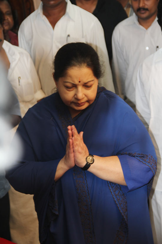 Celebs Pays Last Respects to SS Chandran