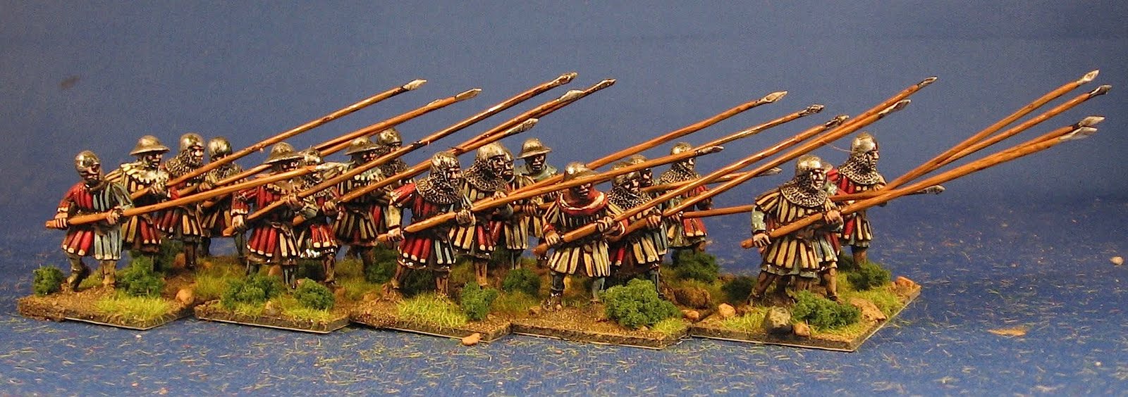 Bob's Miniature Wargaming Blog: 28mm medieval pikemen