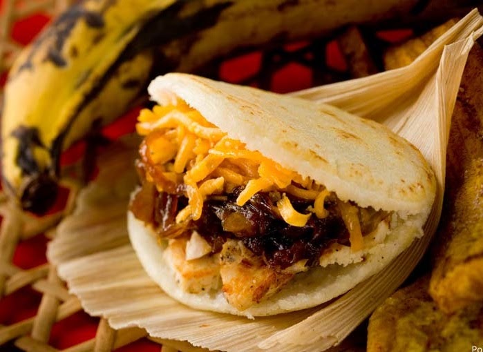 Ms. Celiac Says...: Let's Go To Caracas Arepa Bar!