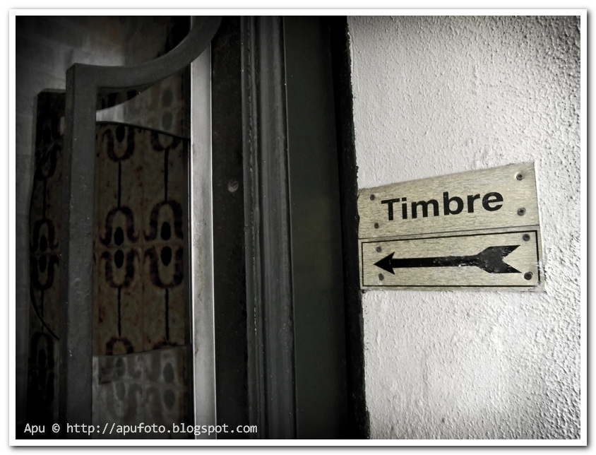 Pintando Fotos by APU: "LLamar al Timbre"