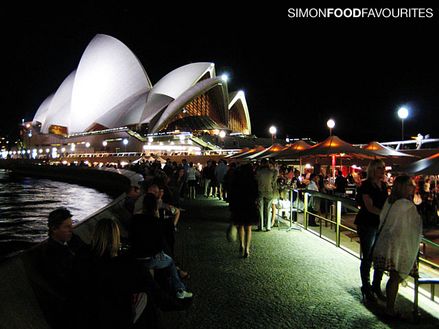 Simon Food Favourites: Opera Bar: A Bar with a View, Sydney (17 April 2010)