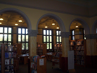 The Dewey Divas and the Dudes: Beautiful Libraries - Westmount Public ...