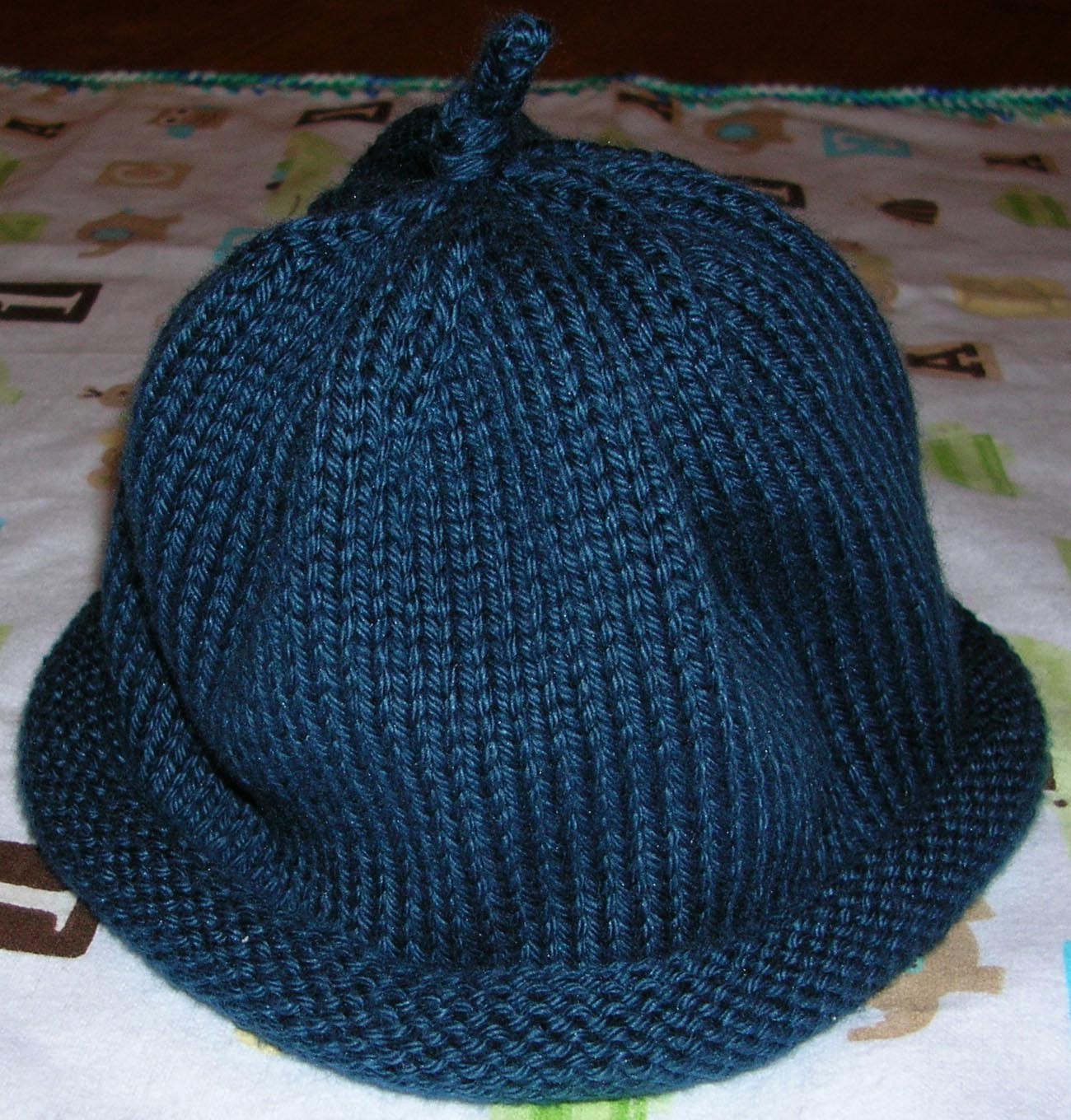 Serenity Knits: Simple Baby Hat Pattern