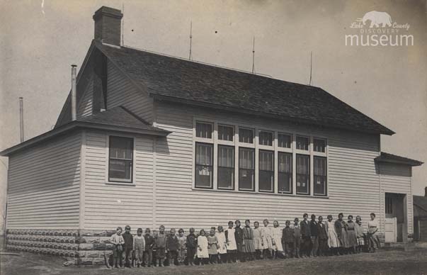 Lake County History: Avon Center School (c. 1841 - 1988)