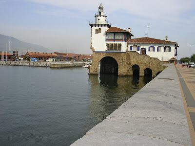 Bilbao turistico: ALGORTA.