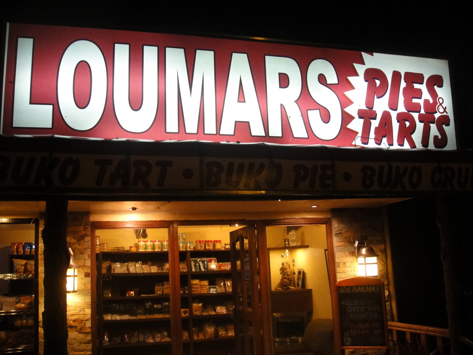 Best Places to Eat in the Philippines: Loumars Pies &Tarts :@) :@) :@)