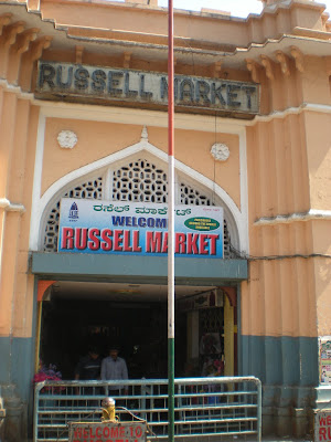 Comfy Arts: Russell Market, Bangalore.