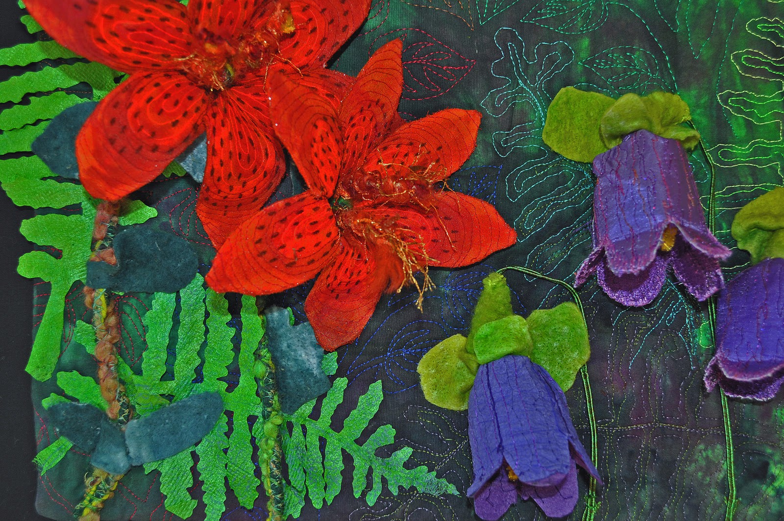 Free Spirit Art Studio: More 3Dimensional Flowers