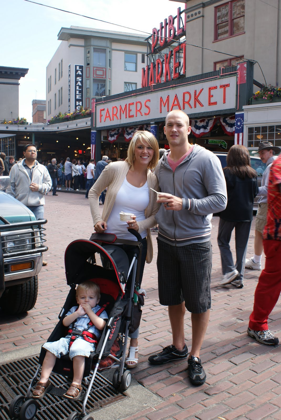 Conner.Kylee.Nixon.Adelyn: Eventful Week in Seattle!