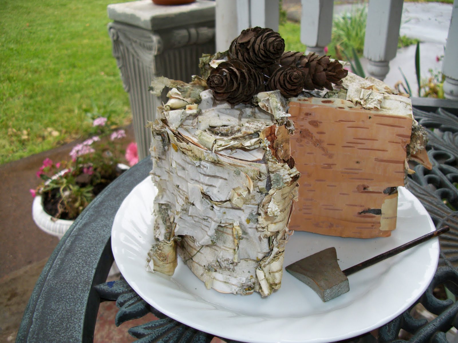 Home Living: Homestead Craft - Woodsy Fake Cake