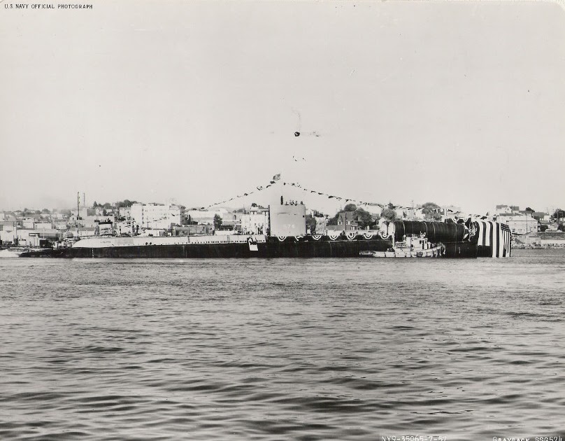 Vallejo Naval & Historical Museum: USS Grayback (SSG 574)