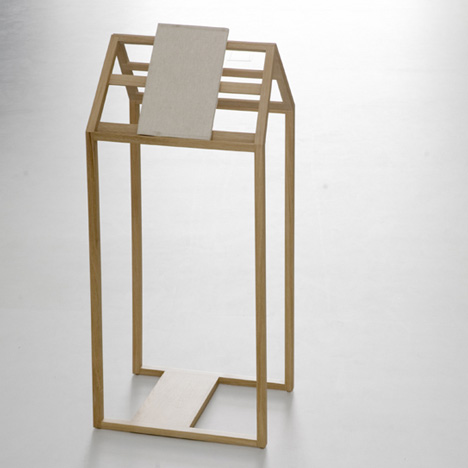 good church design: A simple pulpit