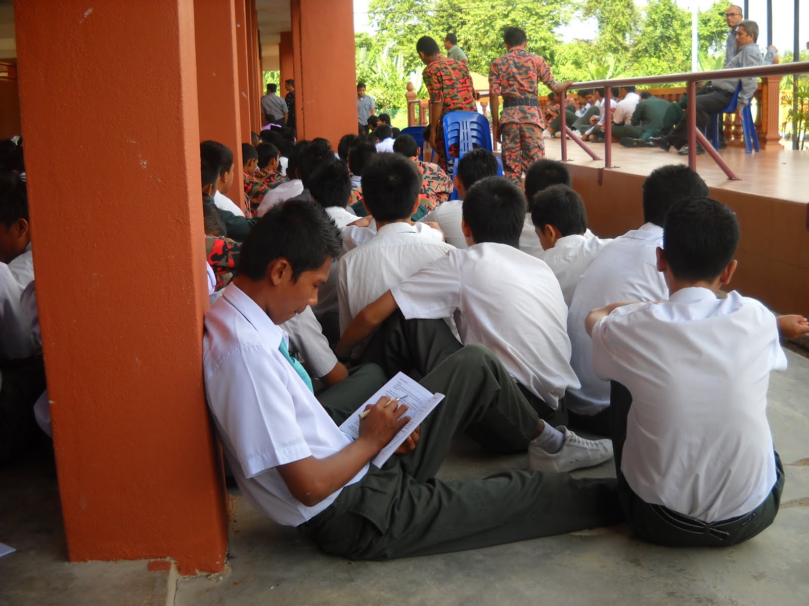 PUSAT SUMBER SMK MENGKARAK: Sambutan Hari Koperasi Sekolah