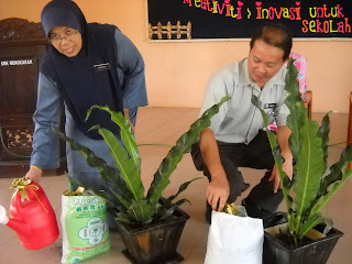 PUSAT SUMBER SMK MENGKARAK: Sambutan Hari Koperasi Sekolah