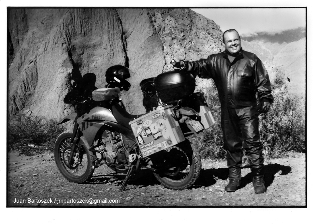 Juan Bartoszek: Motoqueiro