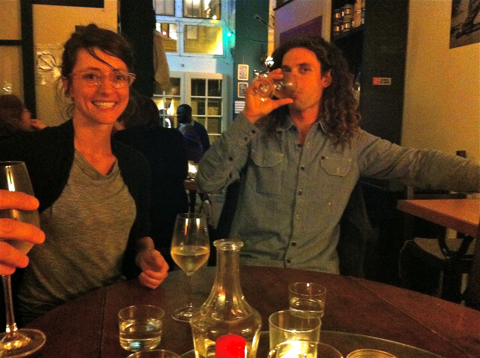 not drinking poison in paris: chilling at la bodeguita, 75004