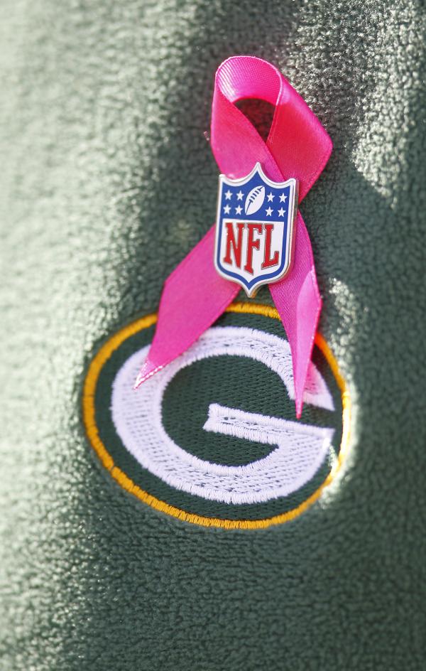 s o u l f l i g h t: NFL Breast Cancer Awareness 2010