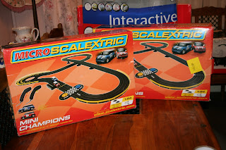 Super Snips: Micro Scalextric Mini Champions (x2) #00594
