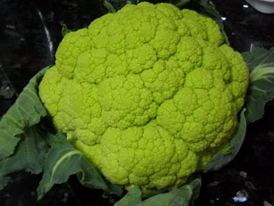 Cocinando a fuego lento..: SOBRE COLIFLORES...Y COLIFLOR VERDE