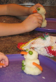 2 Teach and 2 Learn: Update on "Snow Themed Food Fun"