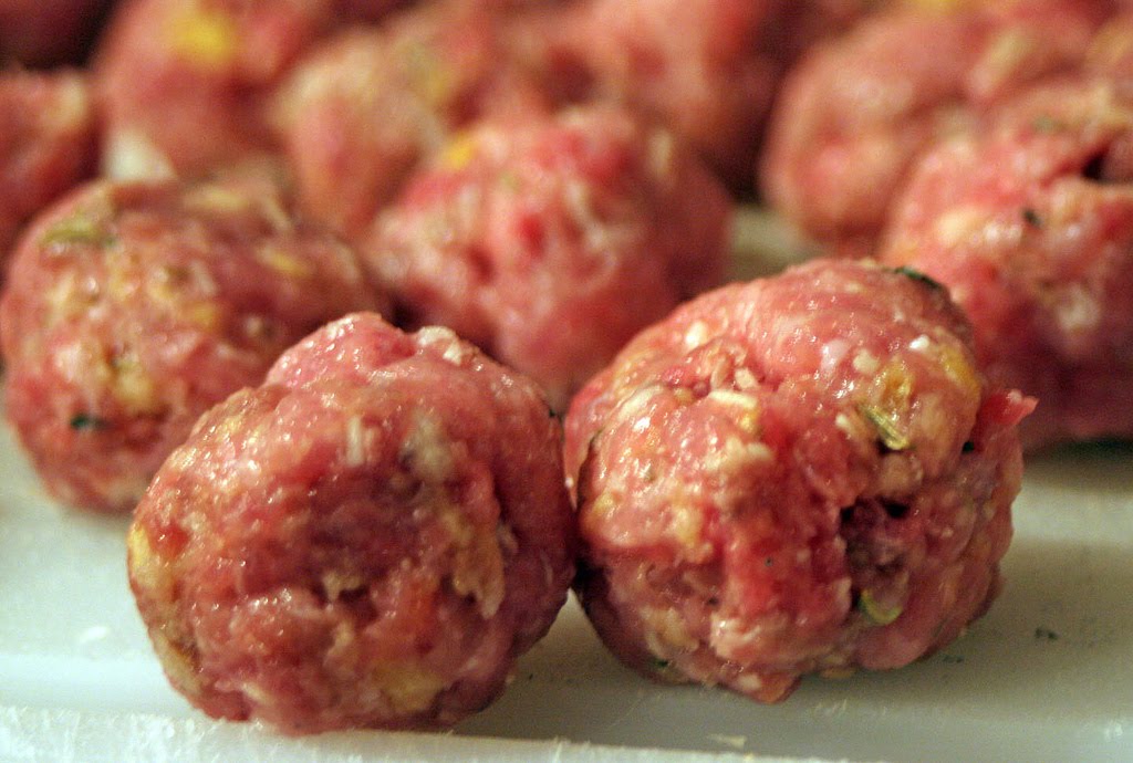Cookbook Mania Two Meatballs In The Italian Kitchen
