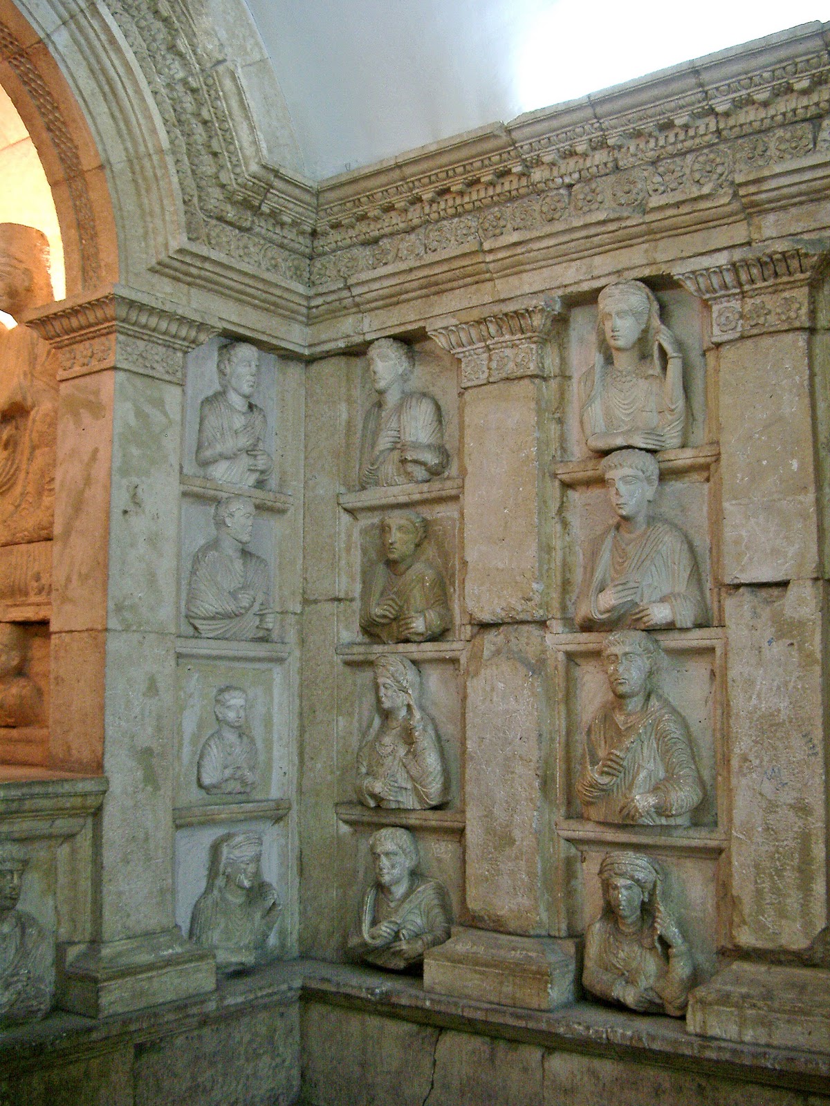 Zenobia: Empress of the East: The Secret Language of Palmyra