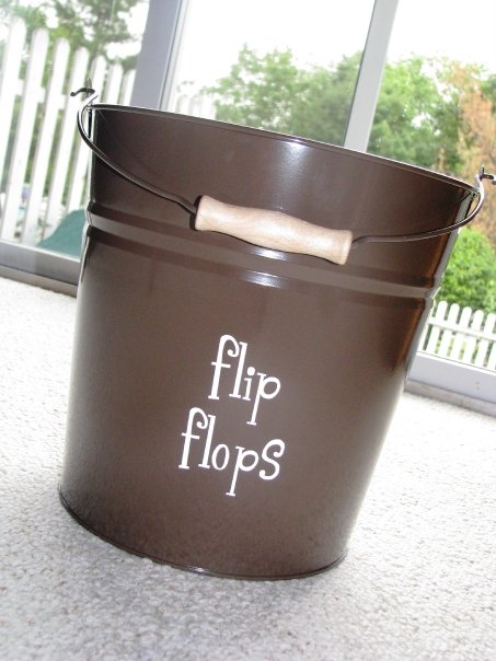 Rae*Danae Designs: Flip Flop Bucket