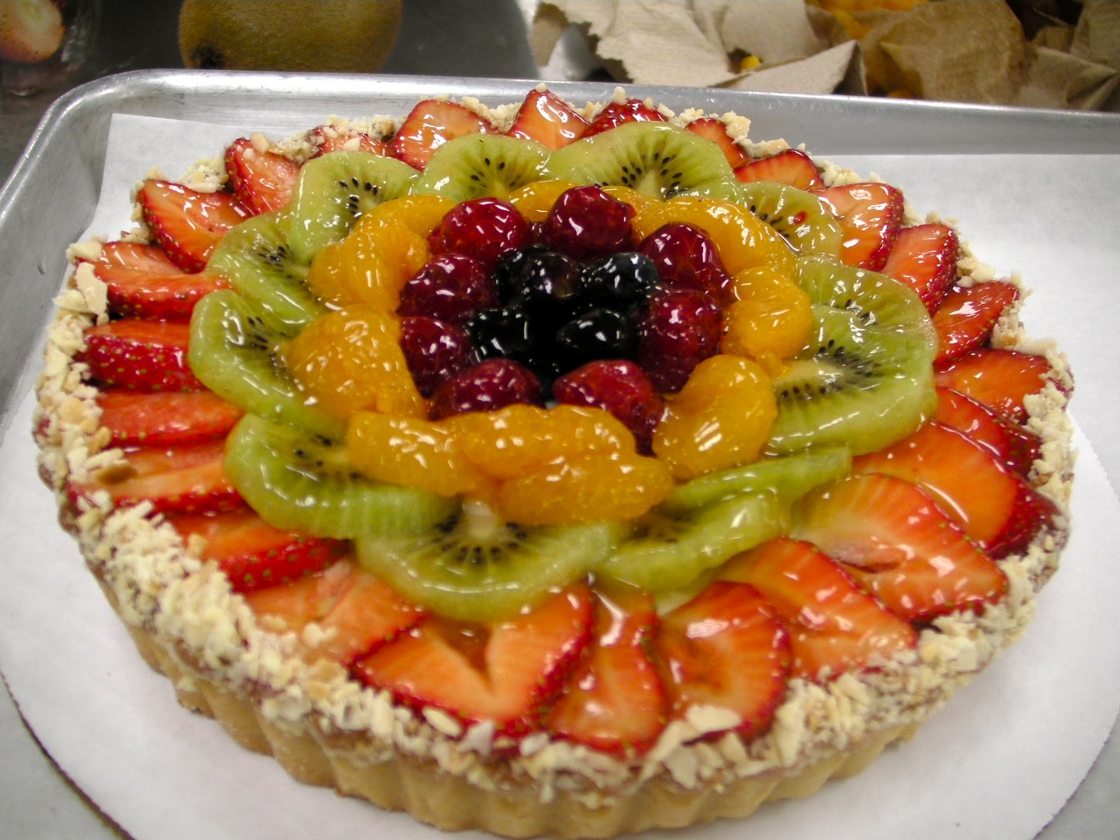 Pastries in the eyes of a student: Classic French Fruit Tart