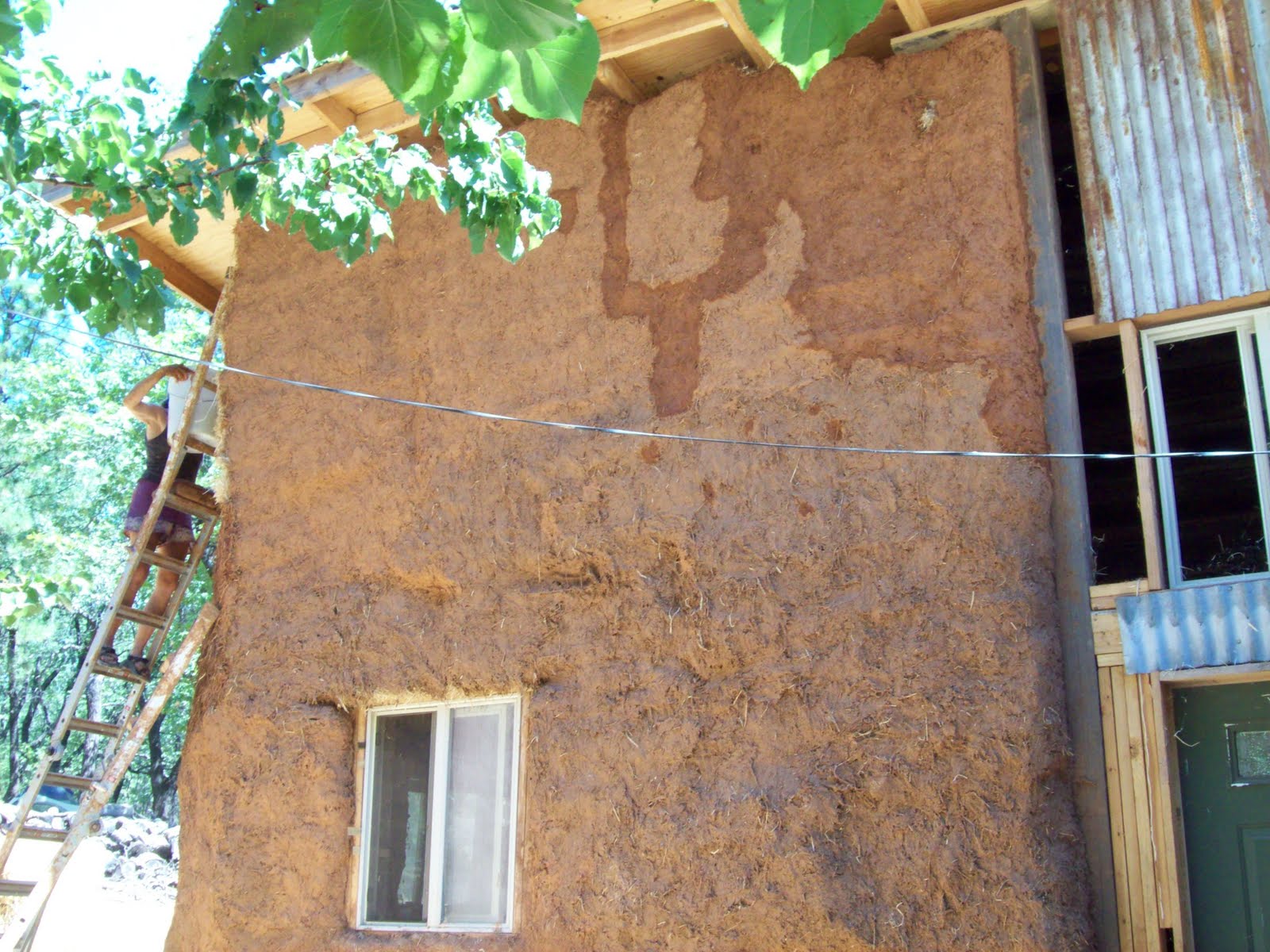 Solar Compound: Floors! Mud Plaster! Tightening Up!