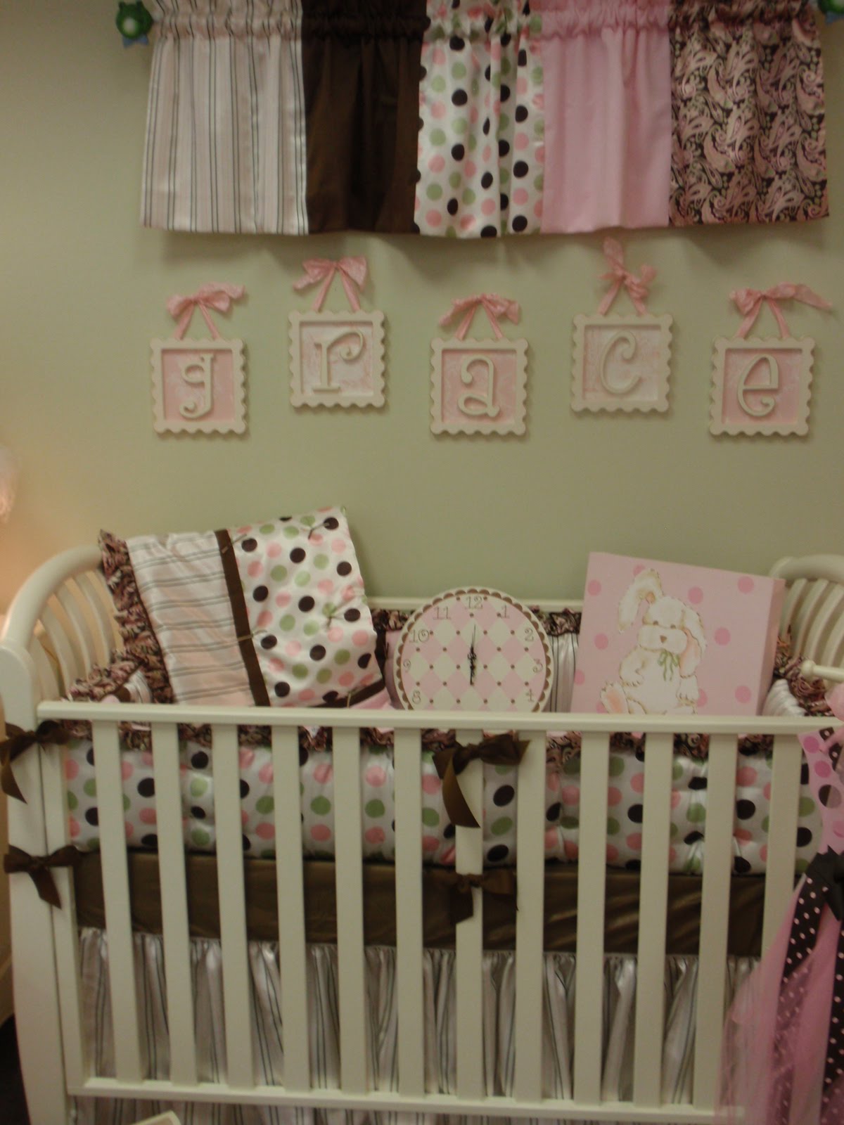 Designer Baby Bedding by Nava's Designs: May 2010
