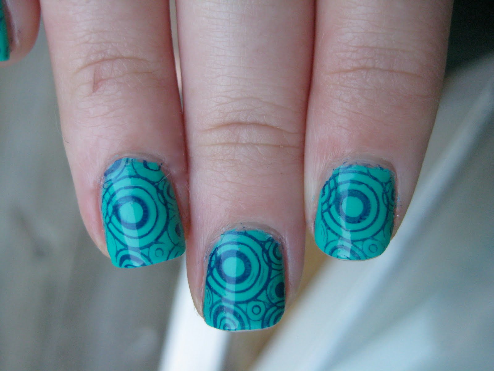 Lunuland.: Crop circle nails!
